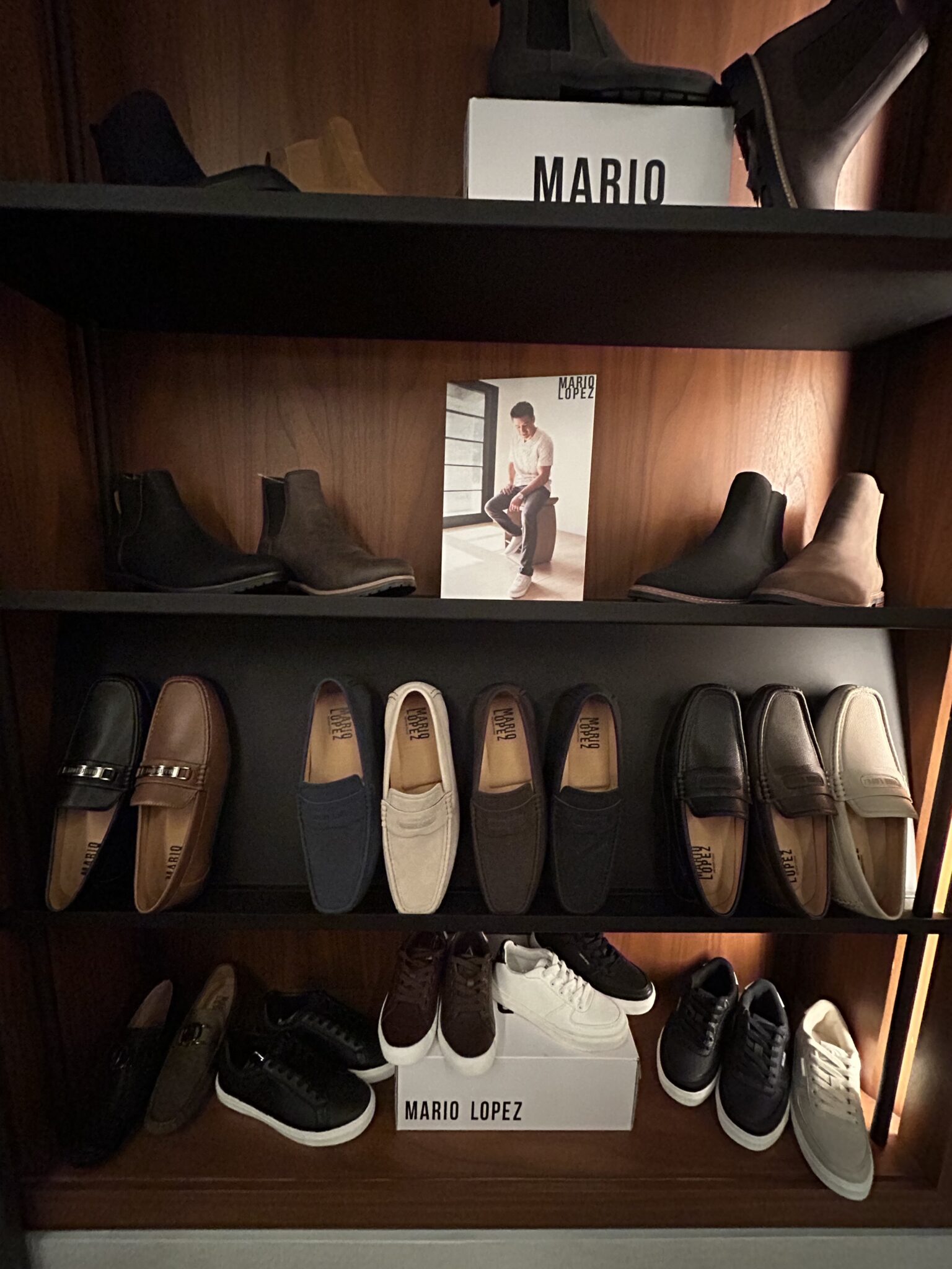 Review: Mario Lopez releases incredible new shoe collection Mario Lopez ...