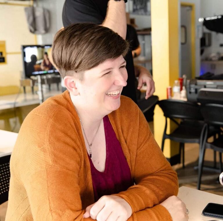 Chatting with Hillary Van Ness: On-Set Sign Language Interpreter | True ...