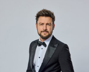 Tyler Hynes reflects on the 2025 GLAAD Media Award win for 'The ...