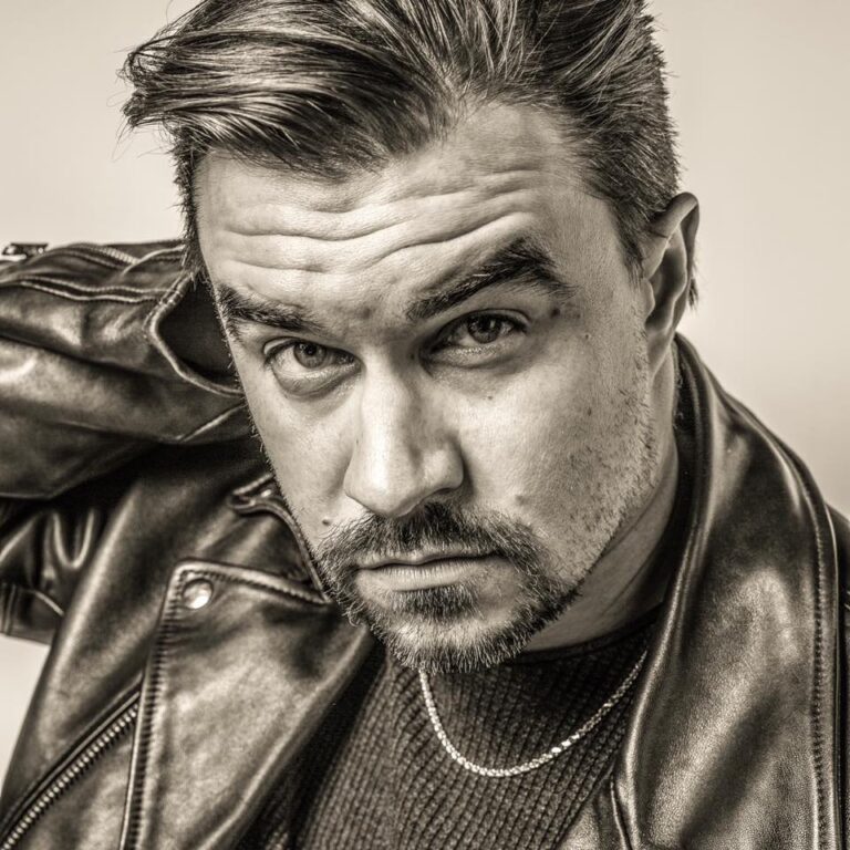 Rob Mayes releases the greatest country single of his career '4th of ...